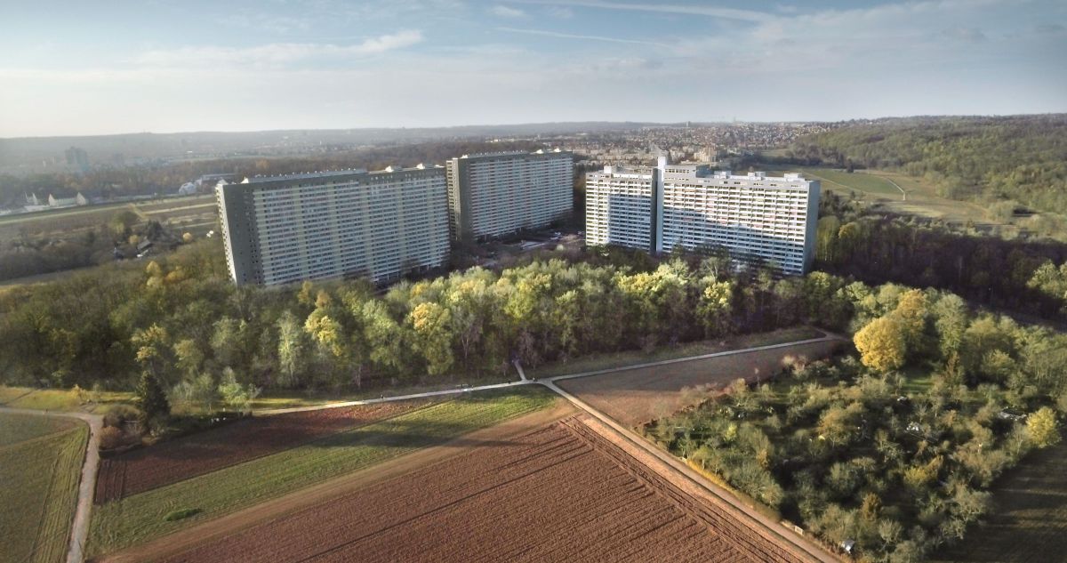 Triple Play in Deutschlands größter WEG - BundesBauBlatt