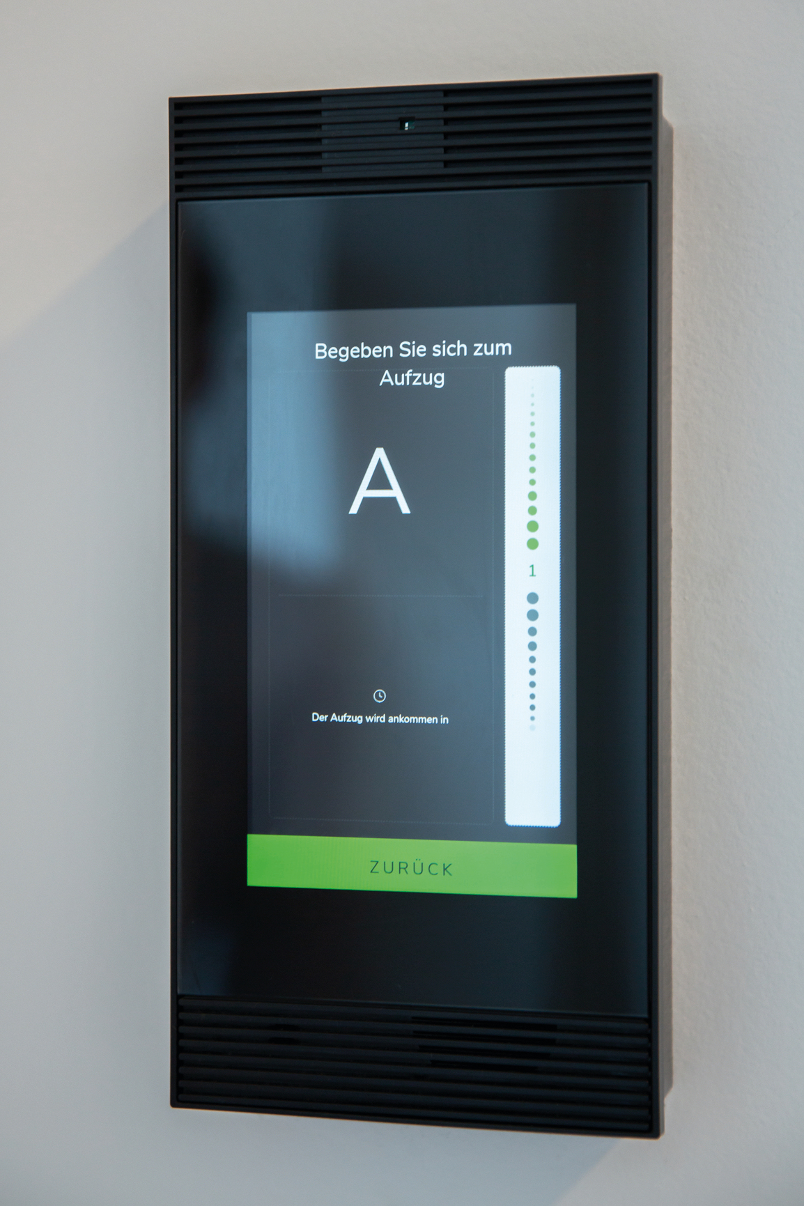 Analoge Fahrt, digital gesteuert - BundesBauBlatt - BBB ...