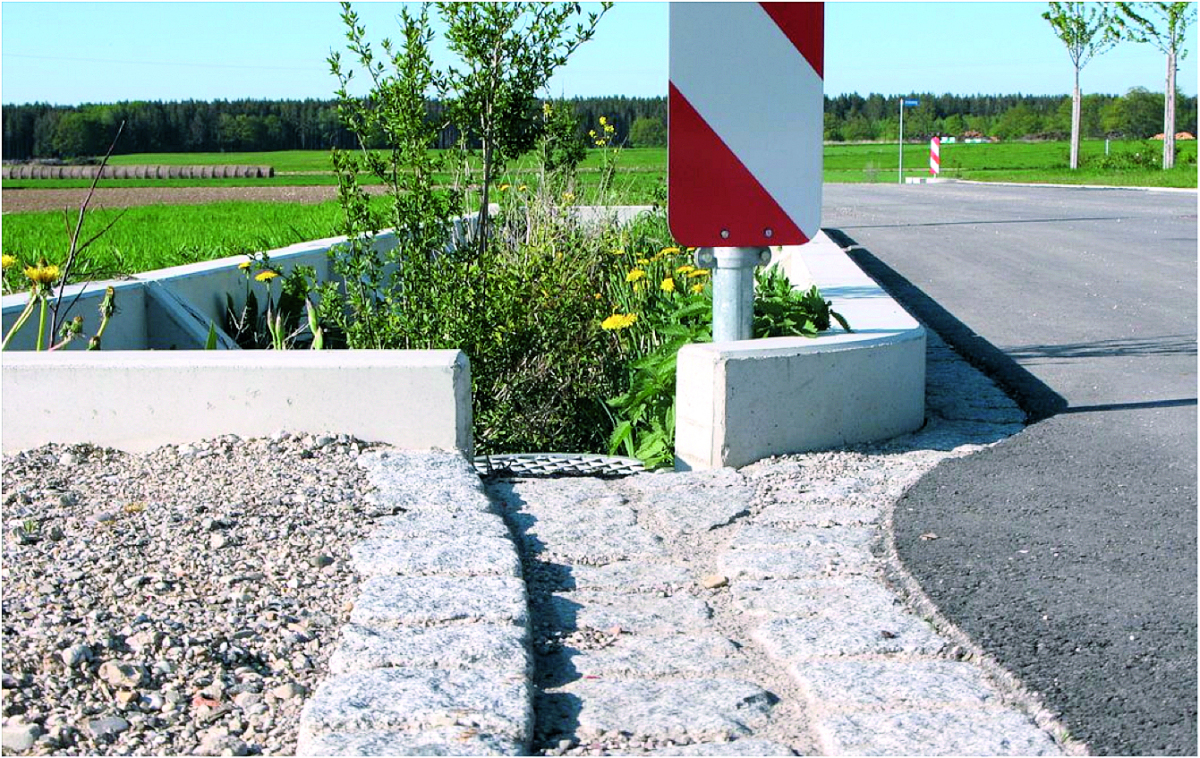 So wird Regenwasser attraktiv - BundesBauBlatt - BBB - Fachzeitschrift ...