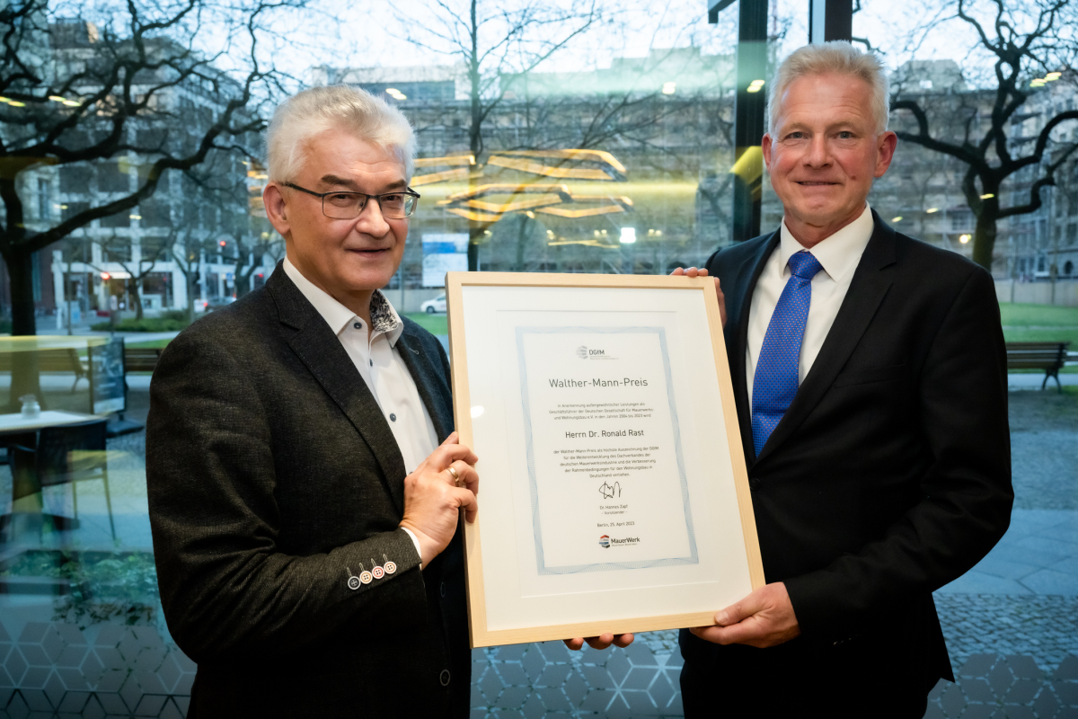 Christian Bruch zum Geschäftsführer des DGfM e.V. bestellt ...