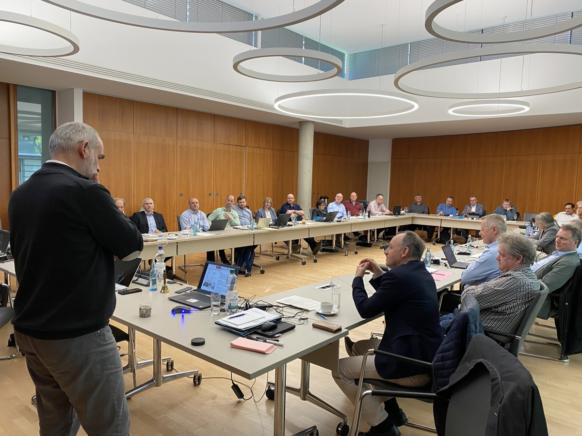 Forschung und Empfehlungen vom AMEV für die Praxis - BundesBauBlatt | BBB – Fachzeitschrift und ...