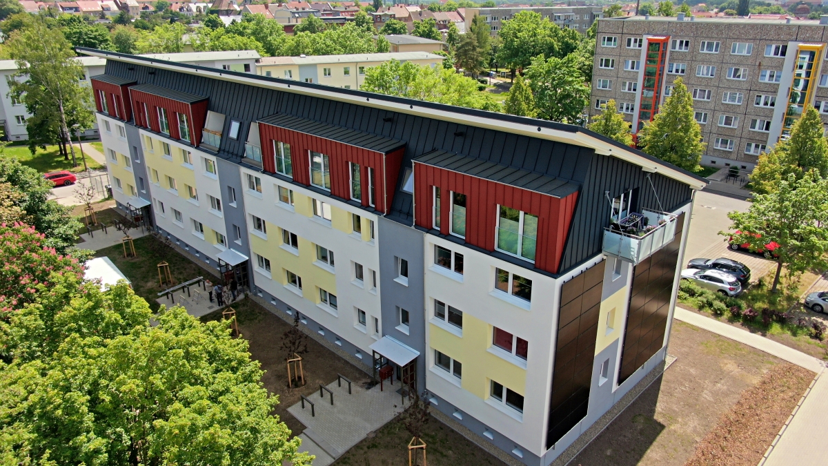 Plattenbau wird zum Vorzeigeprojekt - BundesBauBlatt | BBB ...